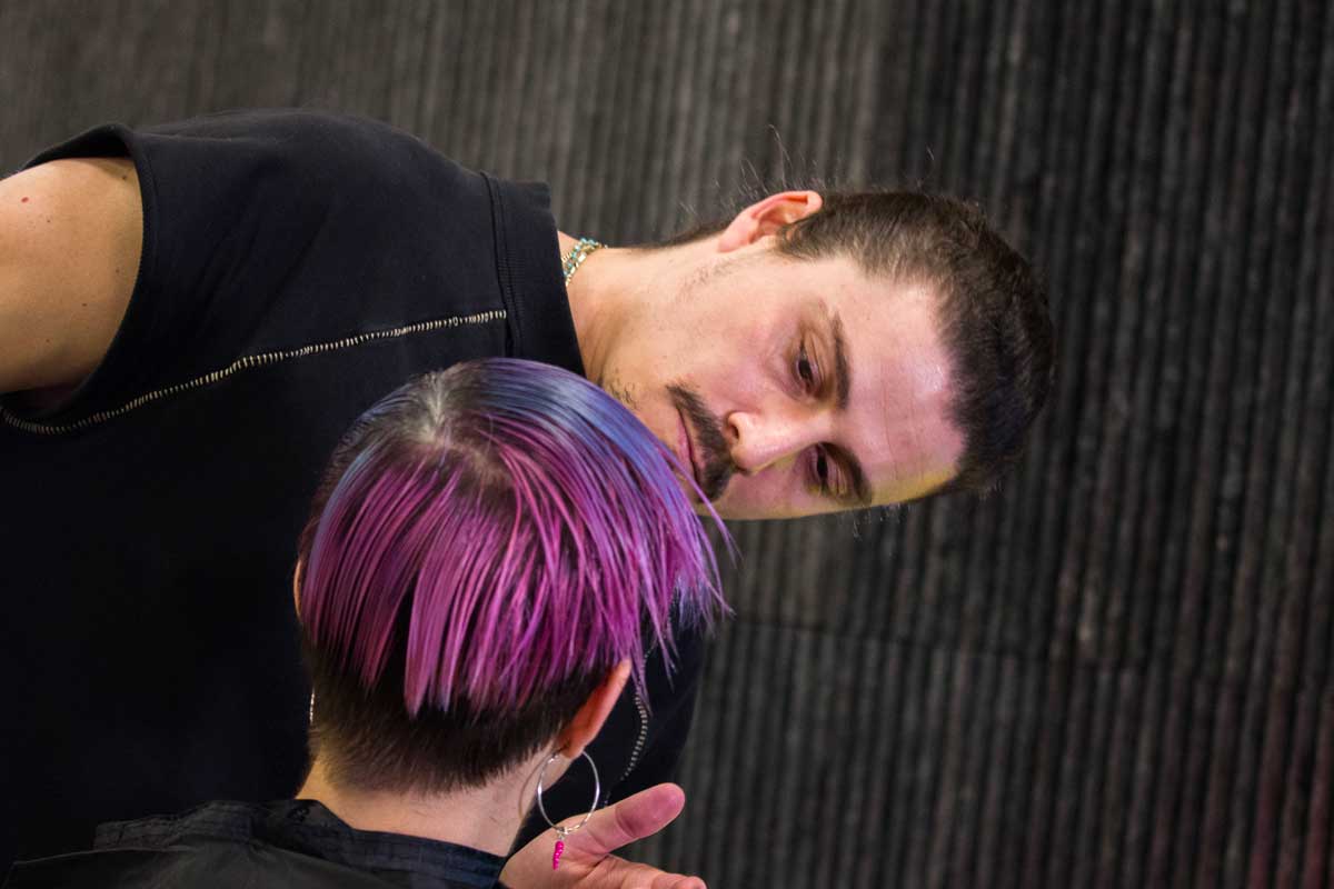 Lorenzo Marchelle su Real Time | Cutterfly | The Fluttering Scissors - by Evorive